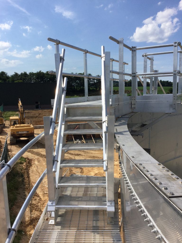 Gallery - Aluminum Fixed Caged Ladders | Ascend Fab